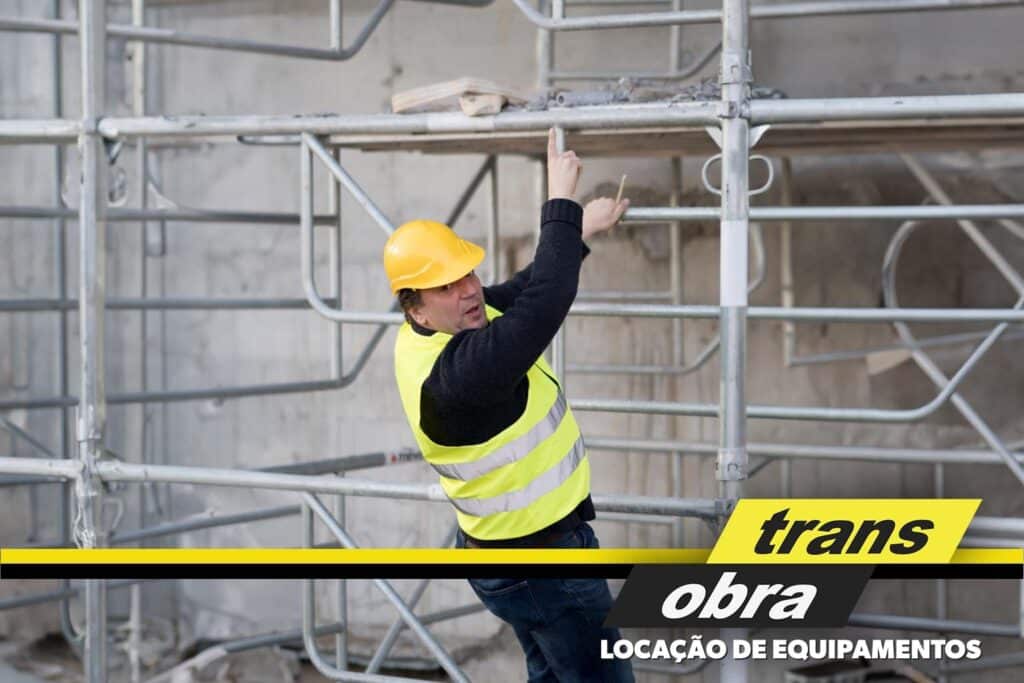 Quais São os Tipos de Andaimes que Existem: Guia para Obra